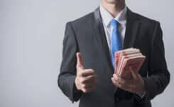 What Do Long Wicks Mean in Trading - Understanding Dynamics - PIP Penguin