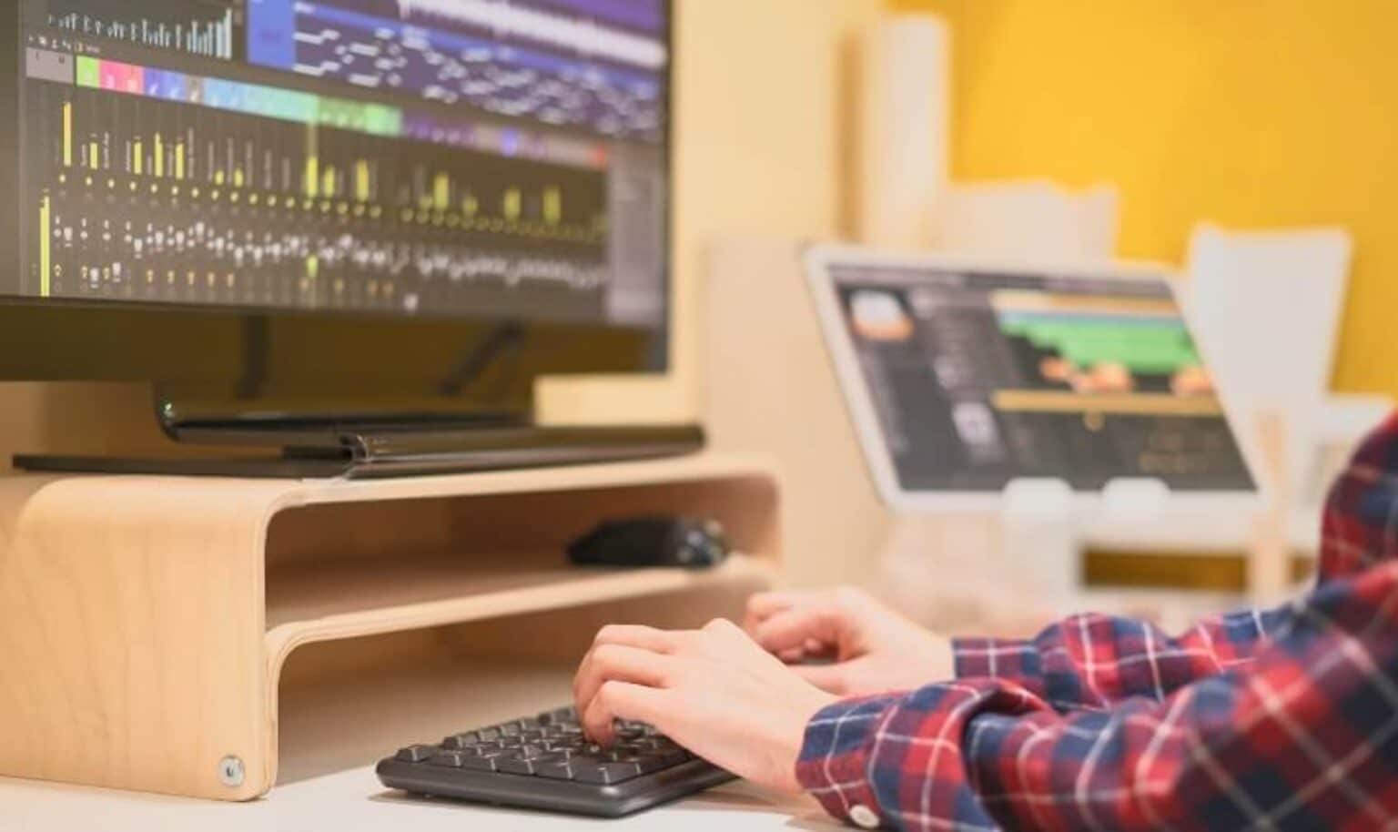 Understanding What Is ATR in Forex Trading Explained | PIP Penguin